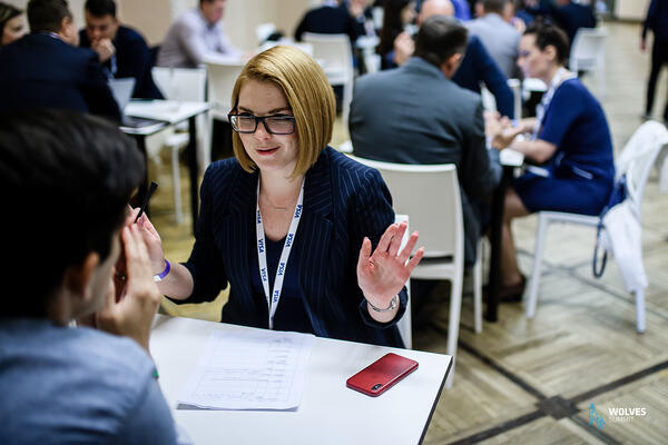 How to Set Up 40+ Meetings During the 2-Day Wolves Summit Conference?